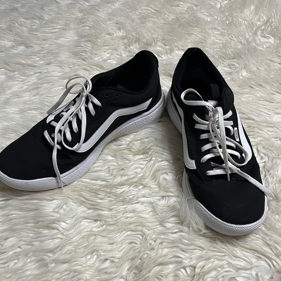 Vans | Shoes | Vans Mens Ultra Range Exo Black Athletic Shoes | Poshmark